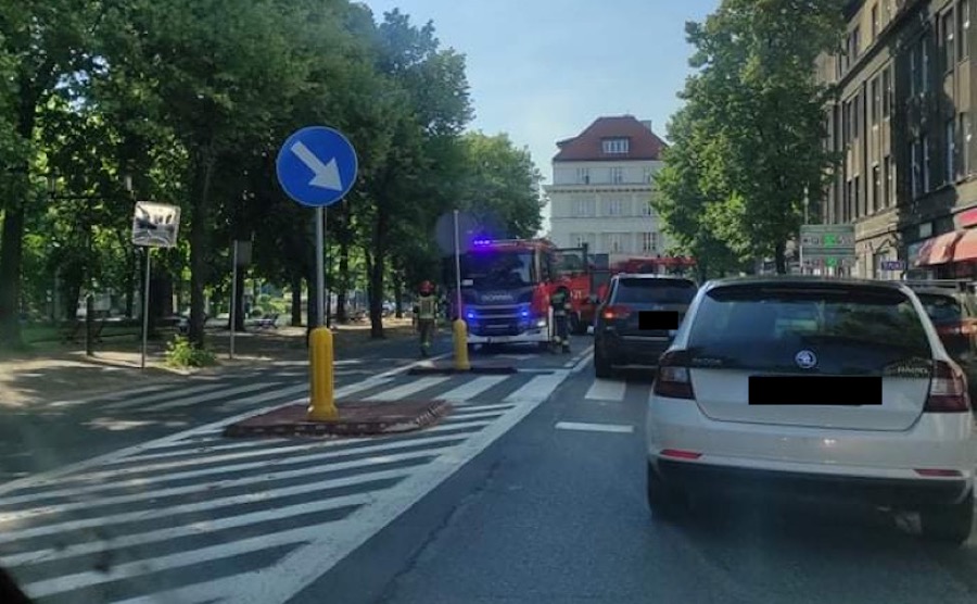 Wypadek w centrum Gliwic | infogliwice.pl | Gliwice Wypadek w centrum Gliwic | infogliwice.pl | Gliwice